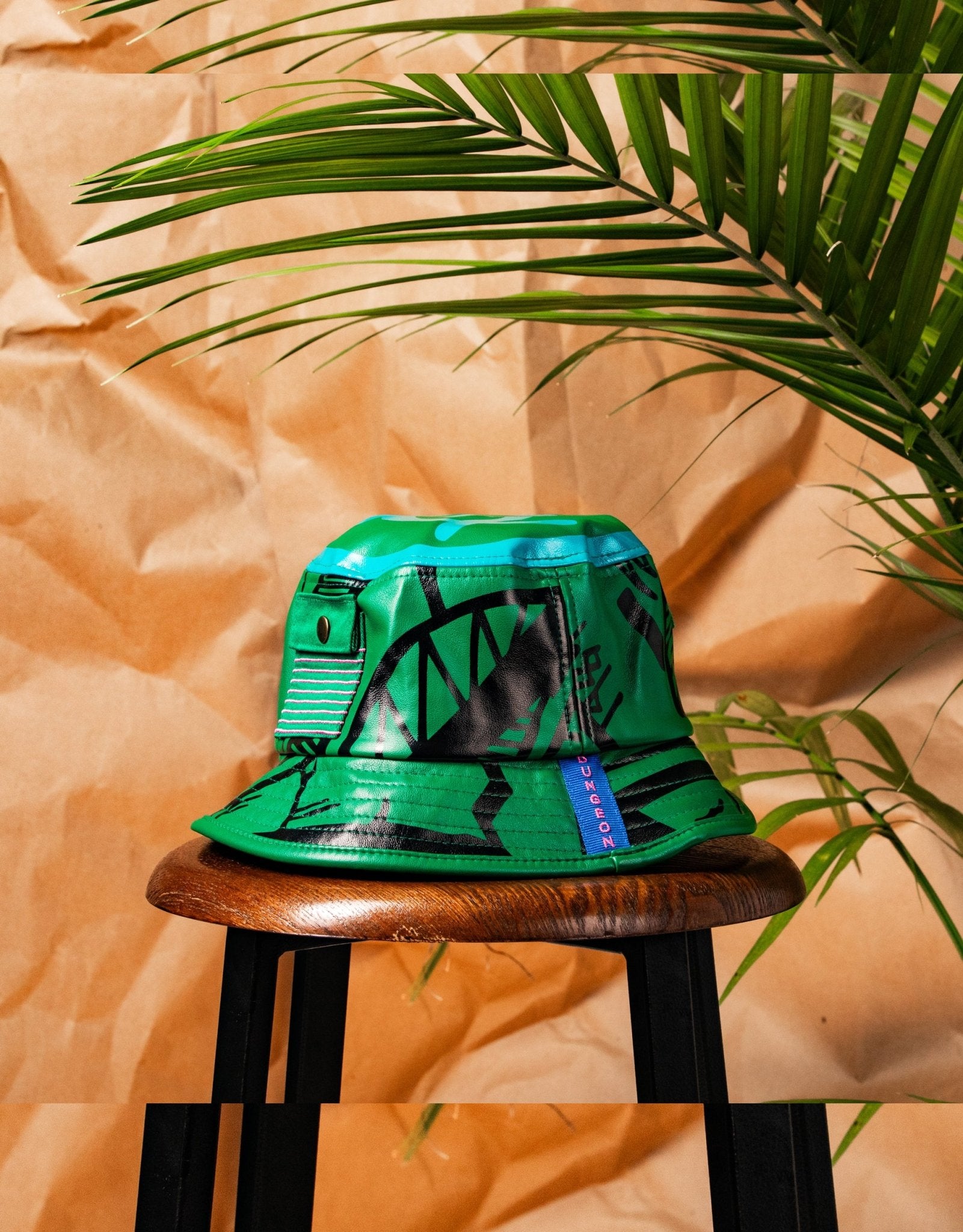 Dungeon Forward - Cracked Rose Bucket – DungeonForward